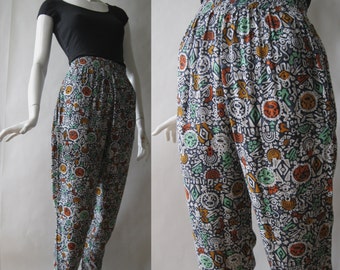 Popular items for flowy pants on Etsy