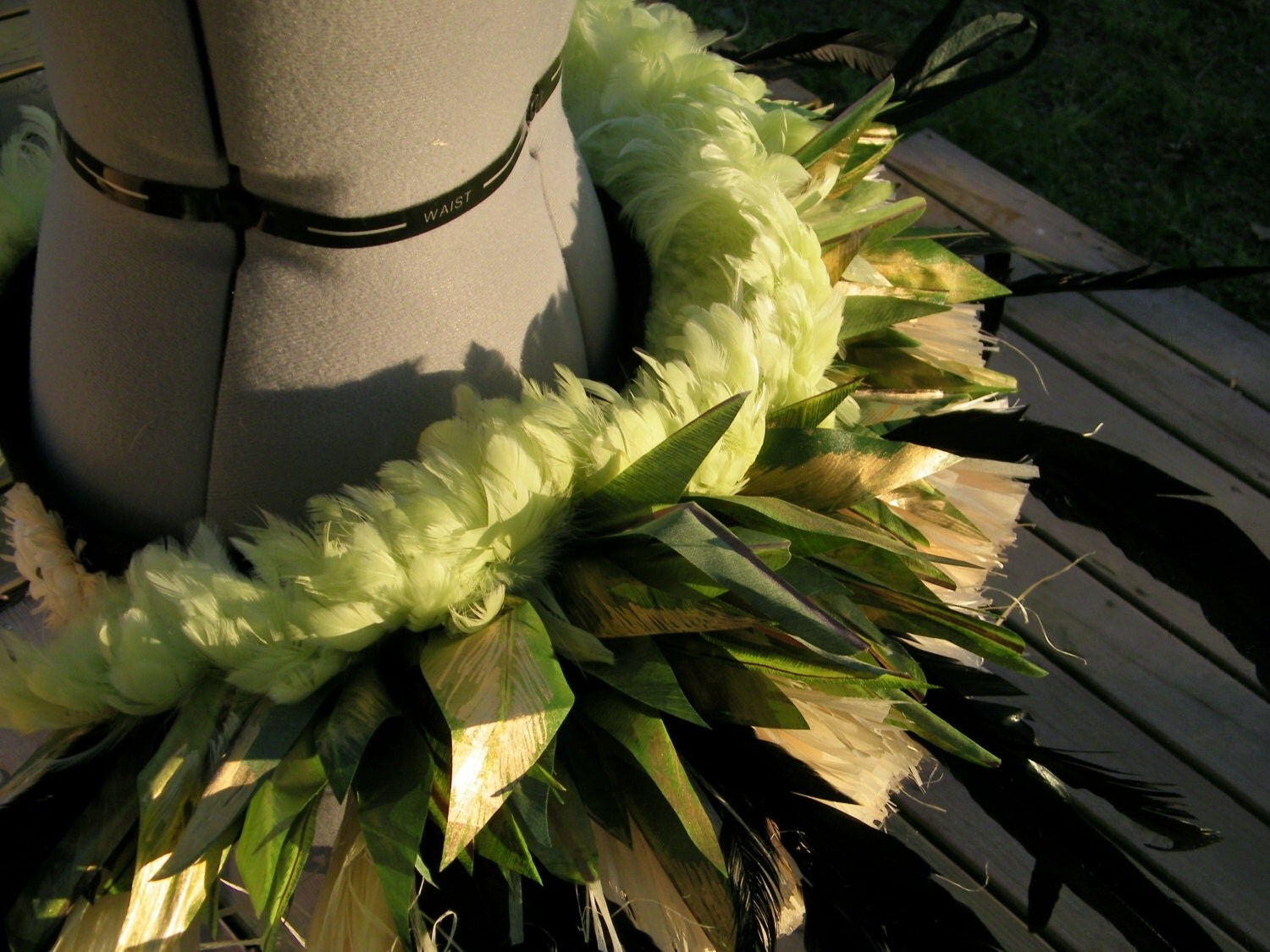 NEW TAHITIAN ti leaf Hip Hei