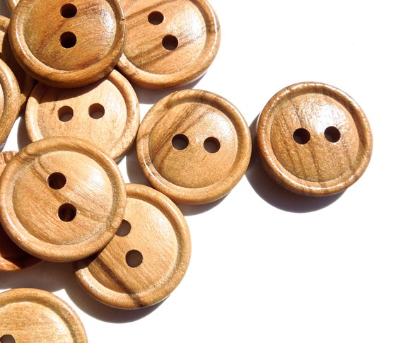 VINTGE: 20 Small Wood Buttons Natural Wood Buttons
