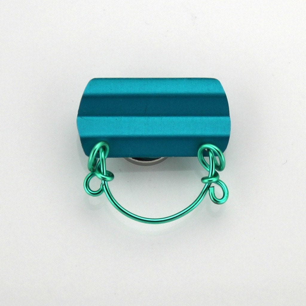 Magnetic Eyeglass Holder In Turquoise