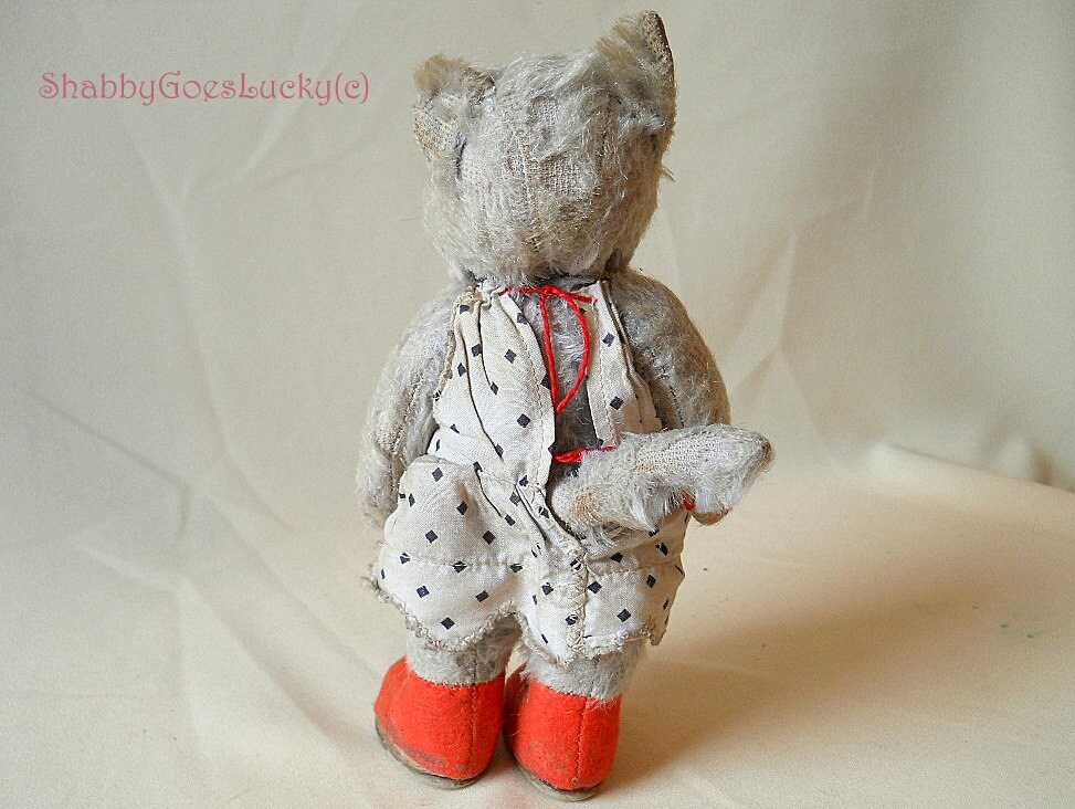 Antique German cat toy made by Kersa in the early 1950s