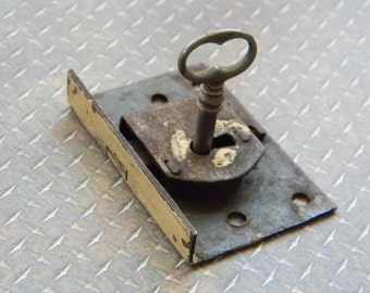 Popular items for antique lock on Etsy