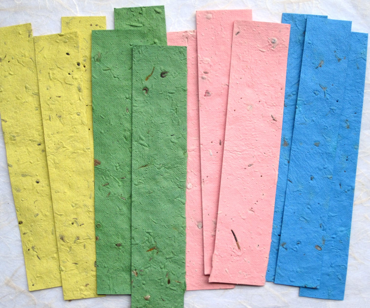 50 Seed Paper Bookmarks Plantable DIY Wedding by recycledideas