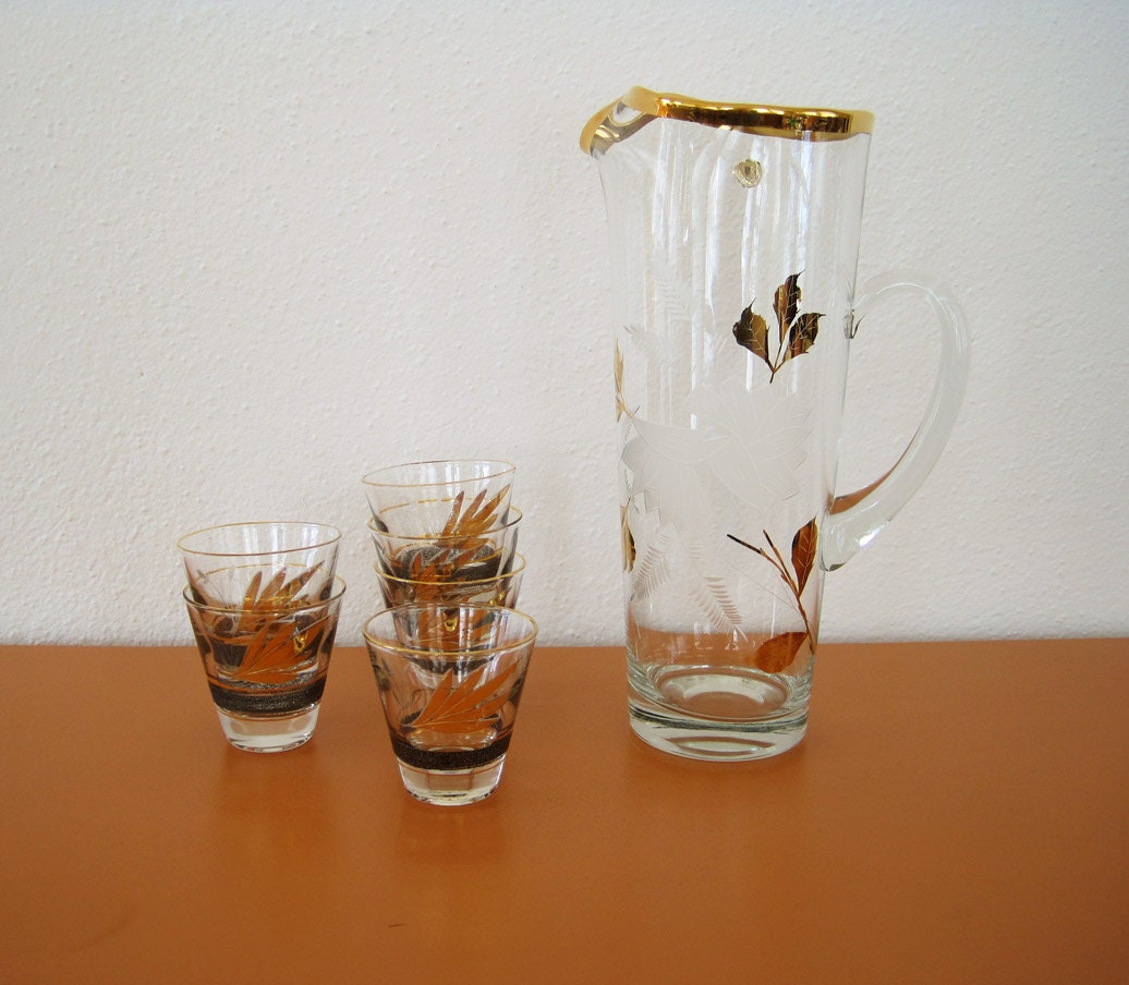 Vintage Cocktail Pitcher, Gold and Etched Leaf Design – Haute Juice
