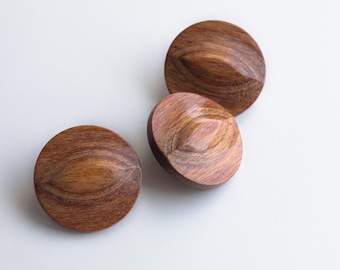 Popular items for wood shank button on Etsy