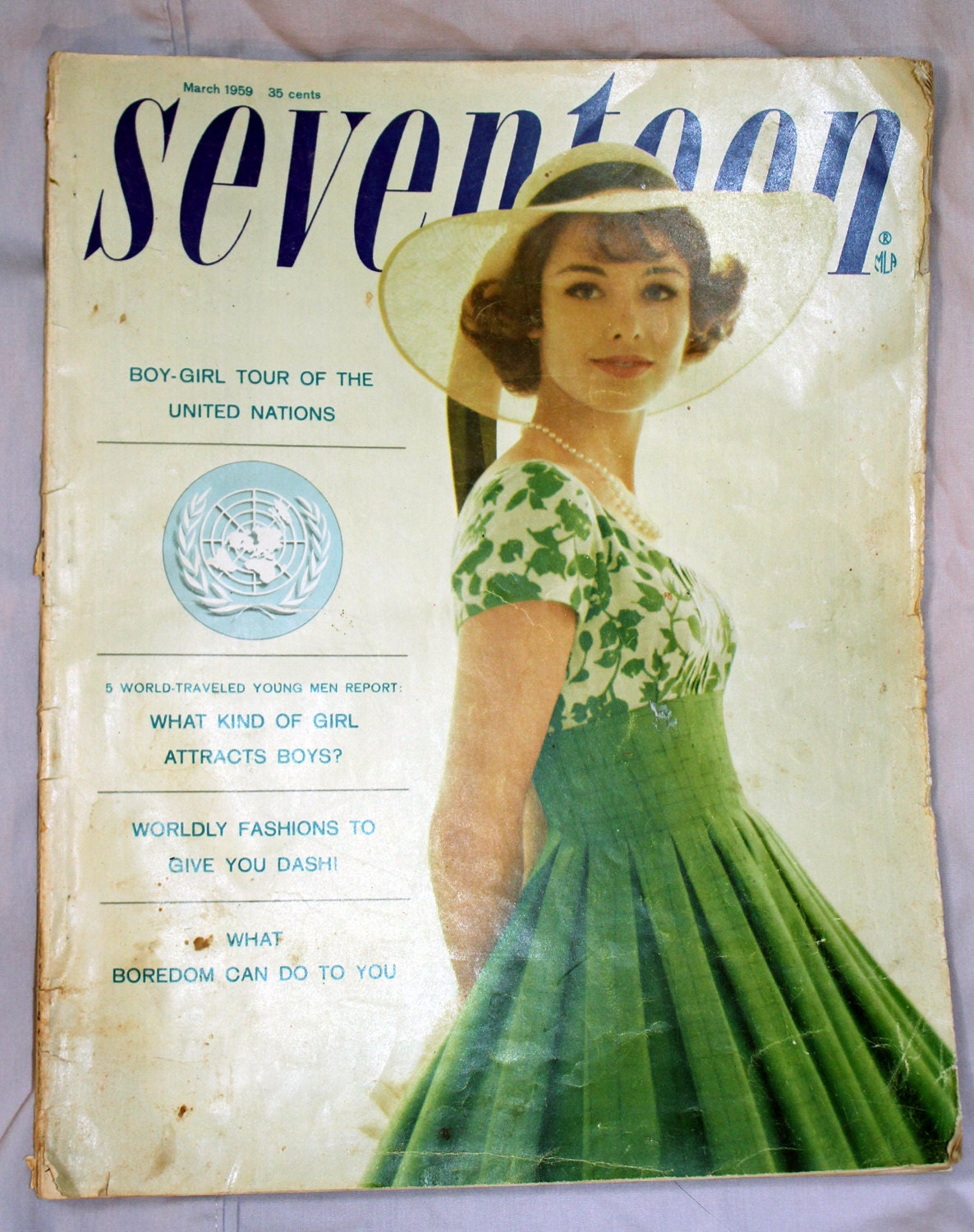 March 1959 Seventeen Magazine Back Issue