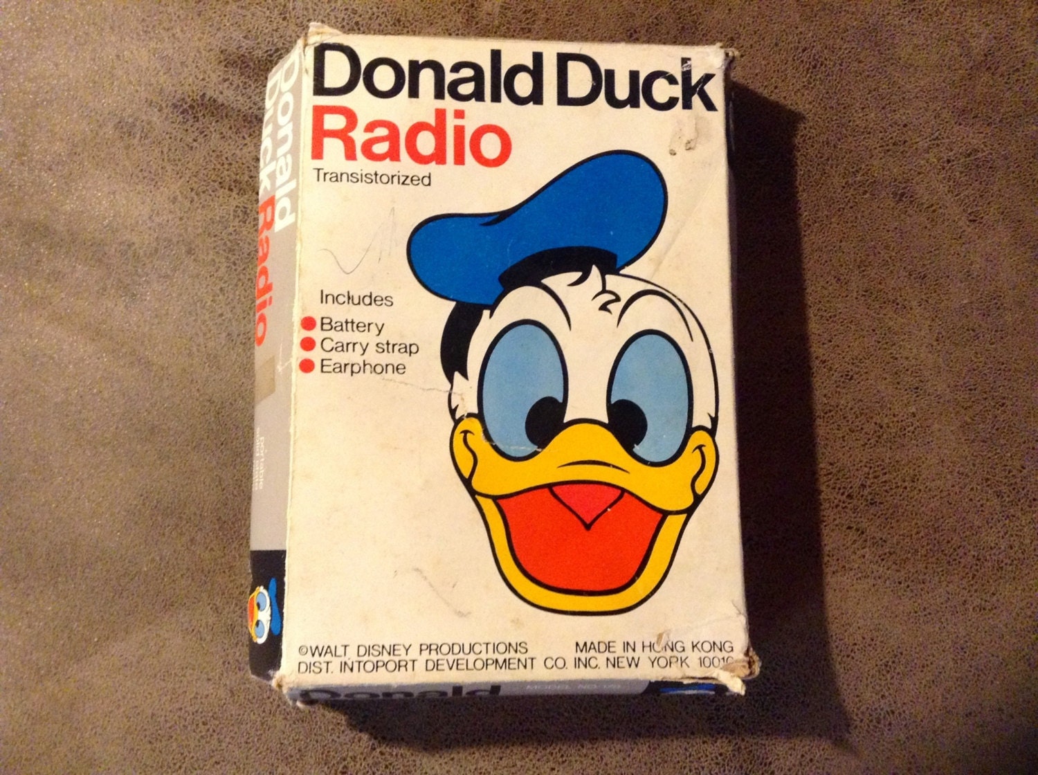 70's Donald Duck Transistor Radio