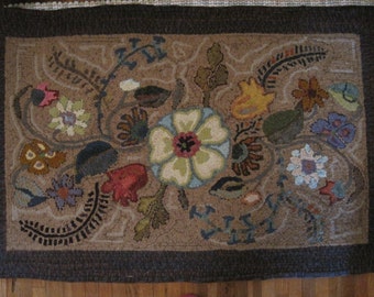 Popular items for hooked rugs on Etsy