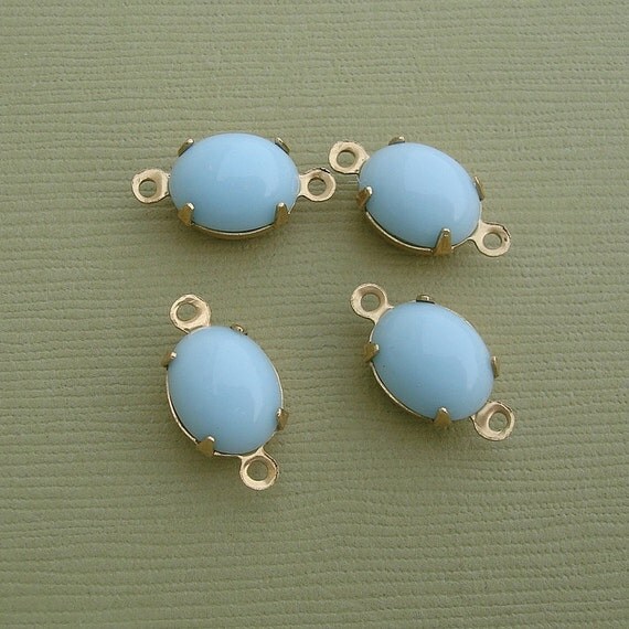 4pcs-10x8mm-vintage-glass-oval-stone-opaque-light-blue-prong