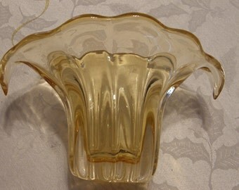 Popular items for vintage teleflora on Etsy