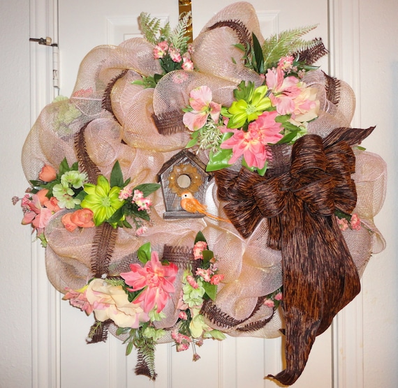 Items similar to Peach and Brown Birdhouse Deco Mesh Wreath on Etsy