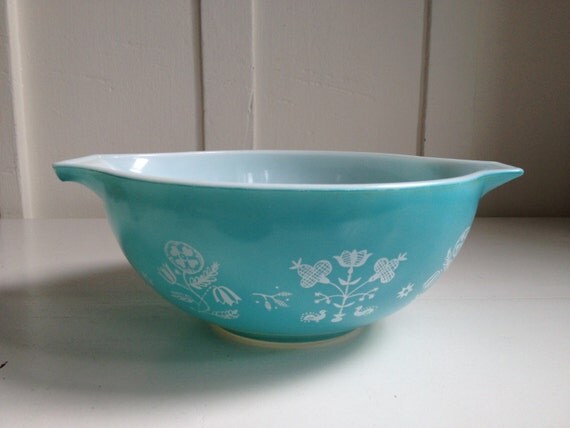 Vintage Teal Blue & White Pyrex Bowl