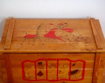 Popular items for wood toy chest on Etsy