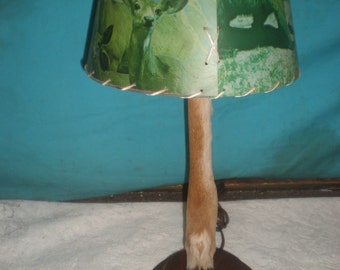 Vintage Taxidermy DEER FOOT LAMP Wood inlay, Folk Art W/ Shade--Works!!!