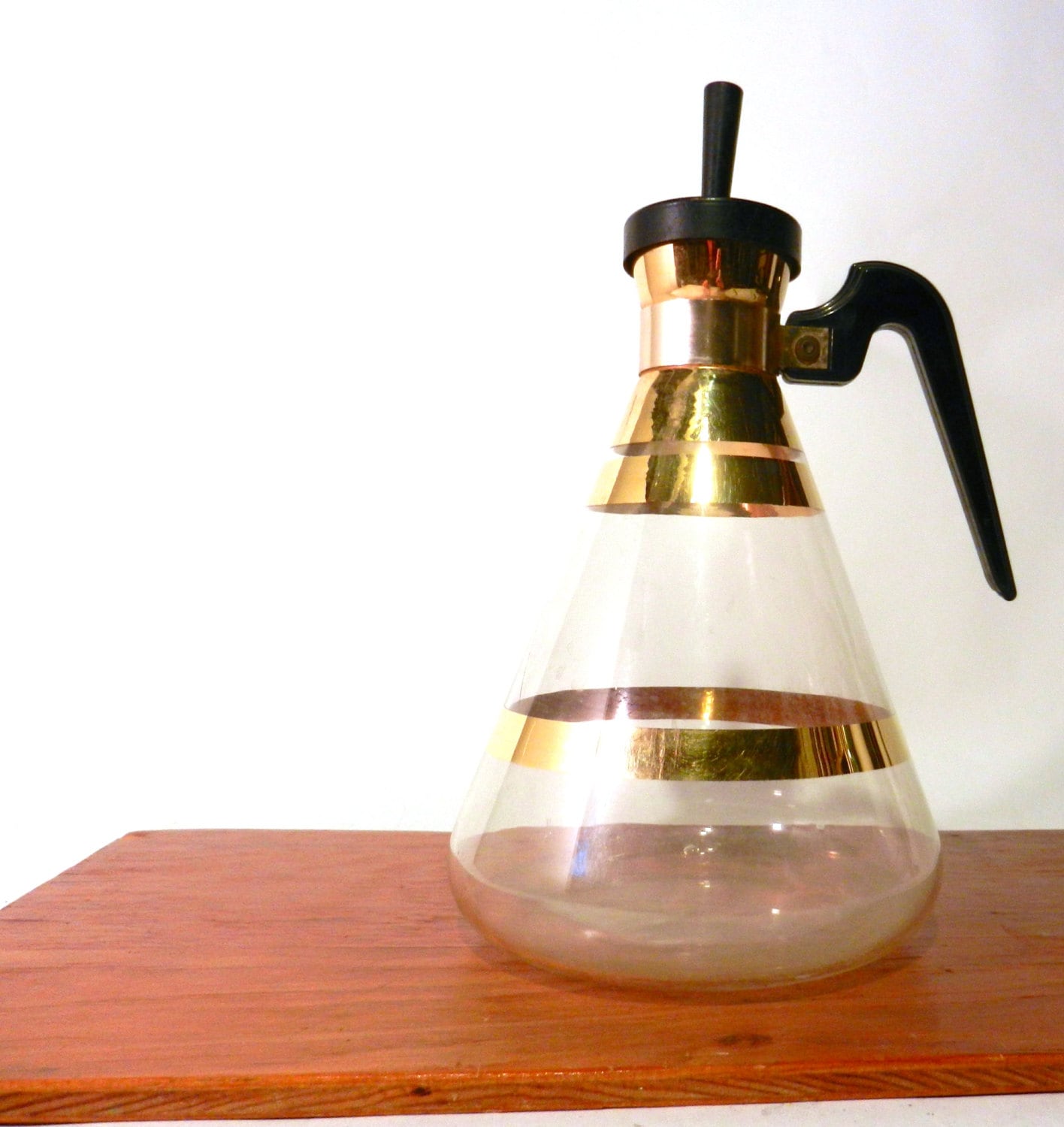 Vintage Carafe – Haute Juice