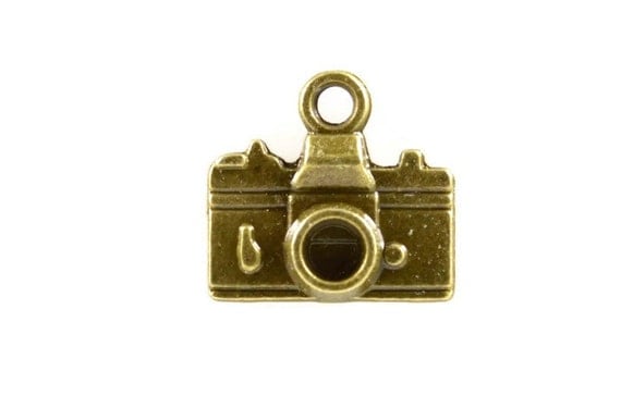 VINTAGE CAMERA PENDANT Set of 5 Bronze Vintage Camera