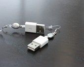 Chic Geek iJewelry by TechChef4u on Etsy