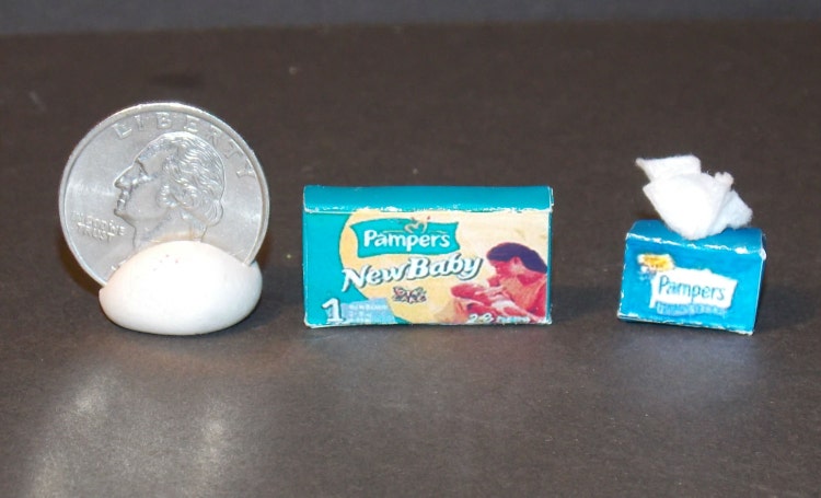 Dollhouse Miniature Baby Diaper Set 1:12 One by DollysGallery