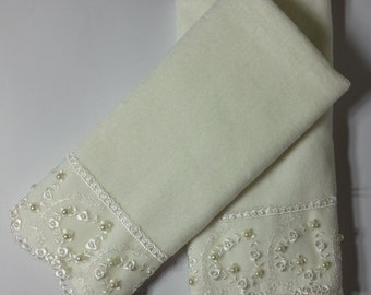 Popular items for lace towels on Etsy