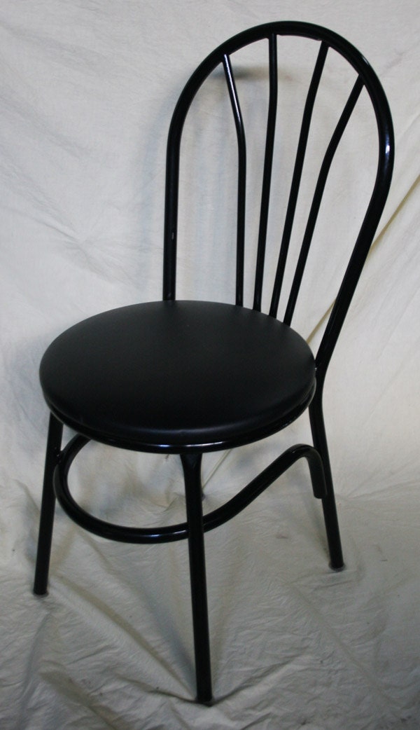 34 Available Black Metal Frame Bistro Cafe Style Chairs – Haute Juice