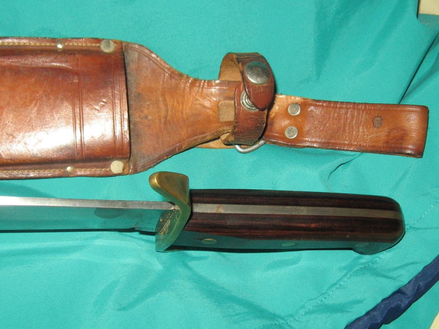 Western W49 Vintage large hunting bowie knife marked and