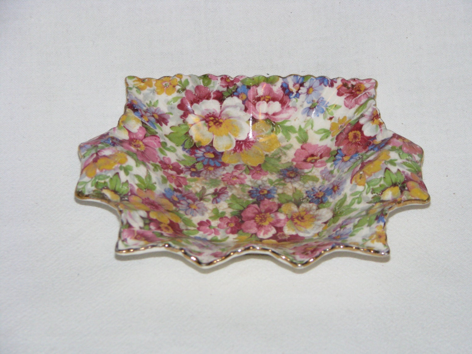 James Kent LTD, Fenton “Du Barry” Nut Dish Trinket Dish – Haute Juice