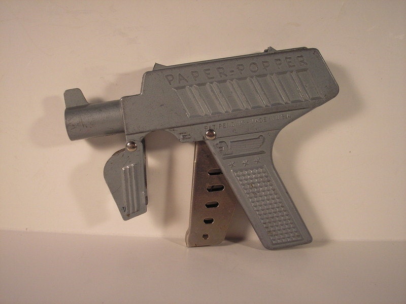 1950s Meldon paper popper toy gun