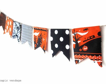Halloween bunting | Etsy
