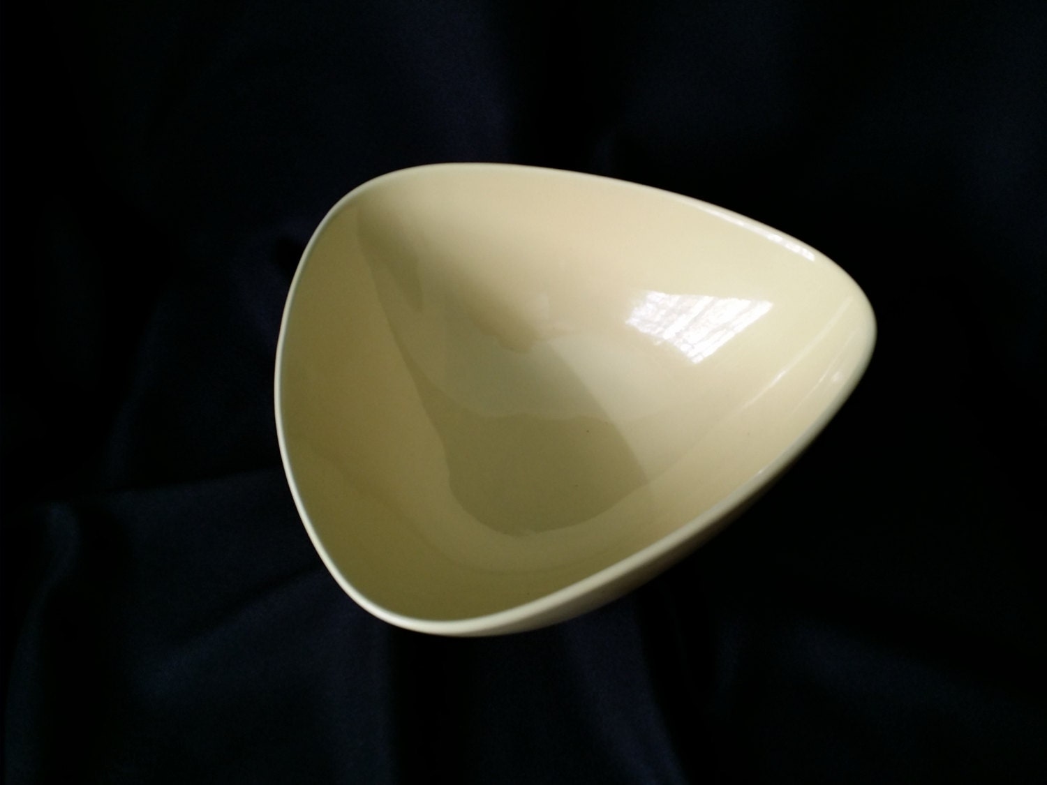 Vintage Arabia Finland Kilta/ Teema Large Triangular Bowl RARE Mid ...