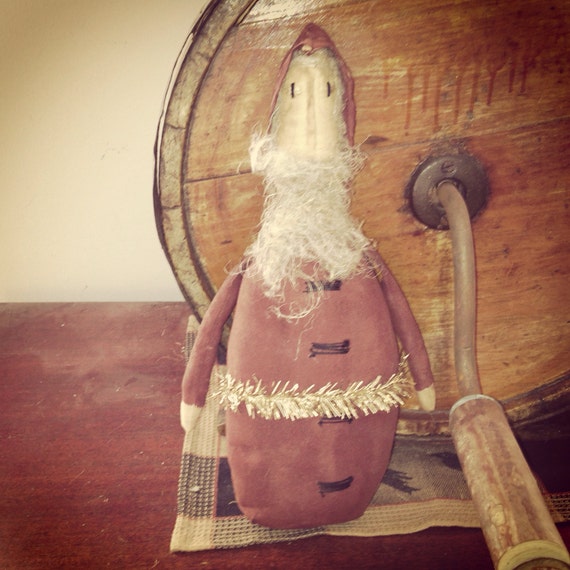 Primitive Christmas Fat Bottom Santa by Rabbithollowprims on Etsy