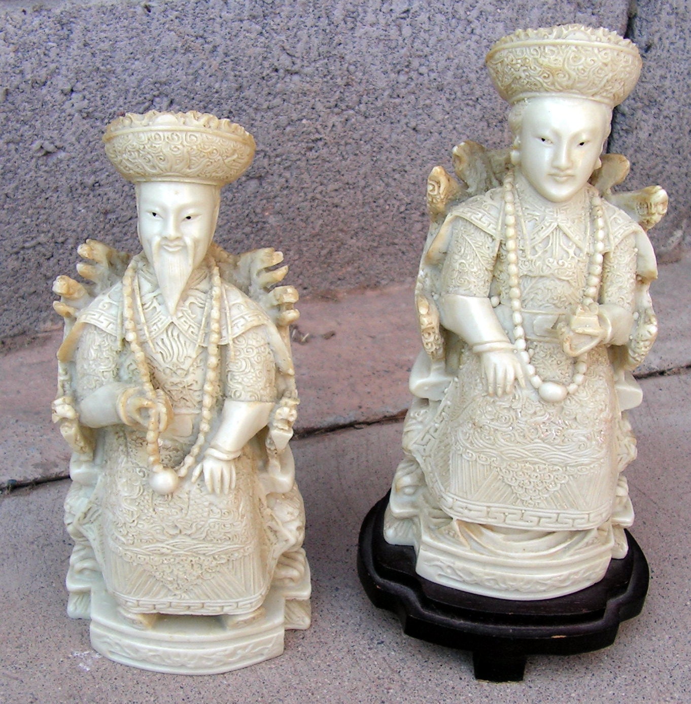 Oriental Statues And Figurines