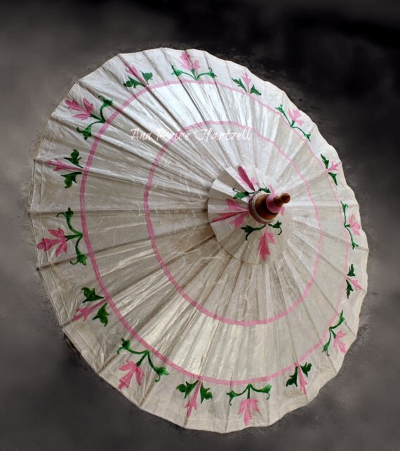 Parasol Pink Flower Parasol with Stylized Pink Lilies