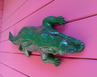 Popular items for alligator decor on Etsy