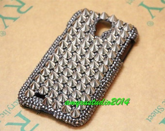 Popular items for spikes phone case on Etsy