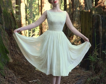 Dainty rascal | Etsy