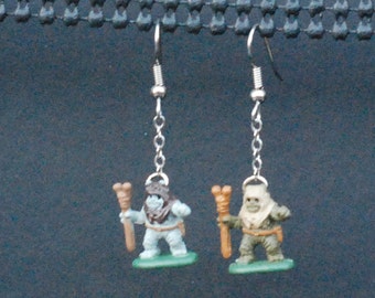 Items similar to Star Wars Ewok Fur.12cm. Dark Red. on Etsy