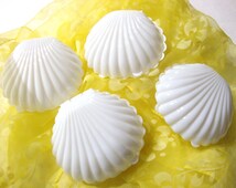 Popular items for mermaid party favors on Etsy