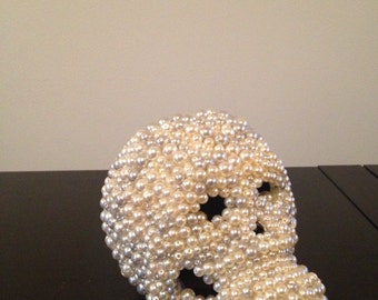 Popular items for pearl skull on Etsy