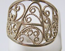 Popular items for russian filigree on Etsy