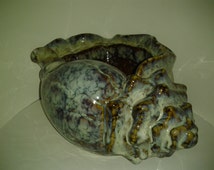 Popular items for brush mccoy pottery on Etsy