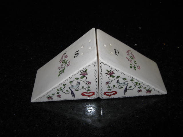 Vintage Kitchen Salt and Pepper Shakers Dutch Design Triangle Design ...