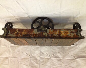 Antique Factory Cart. I restore a piece of art, the restoration process ...