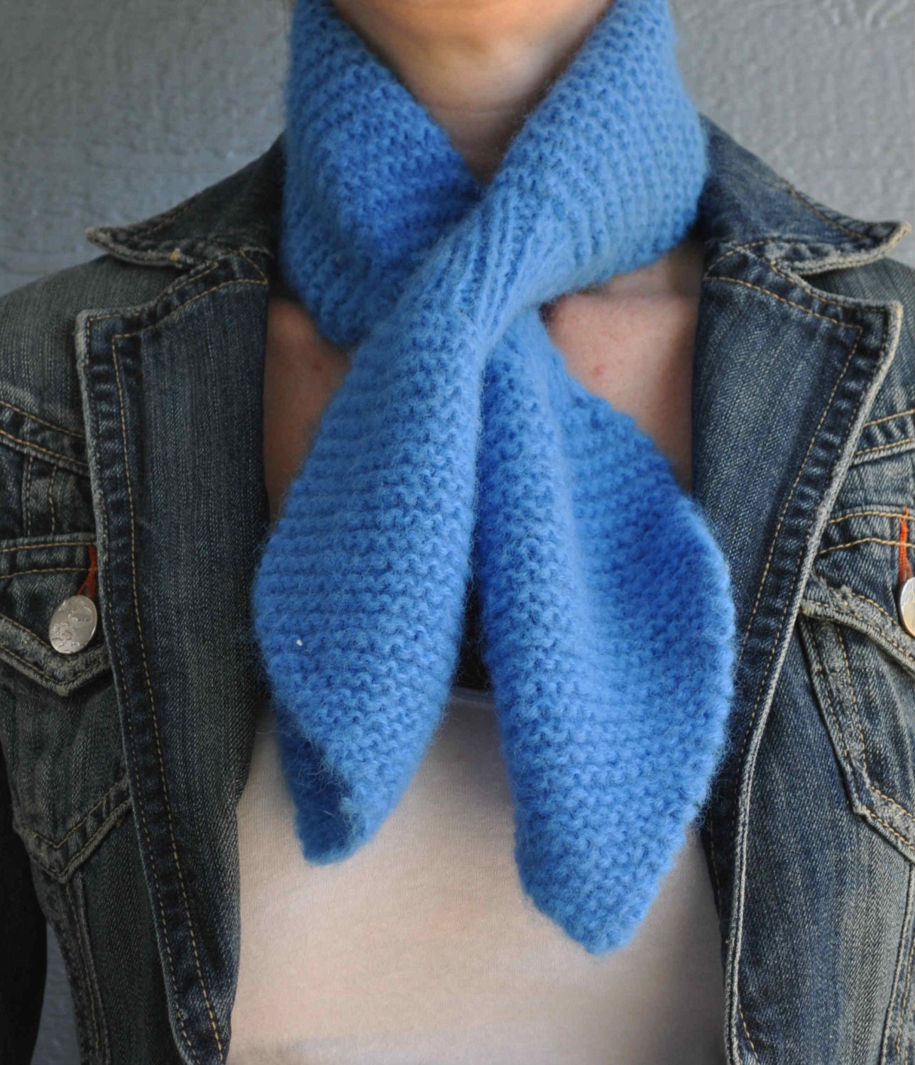 Ocean Blue Knit Spade Scarf // Hand Knit 50s // Hippie Neck Wrap ...