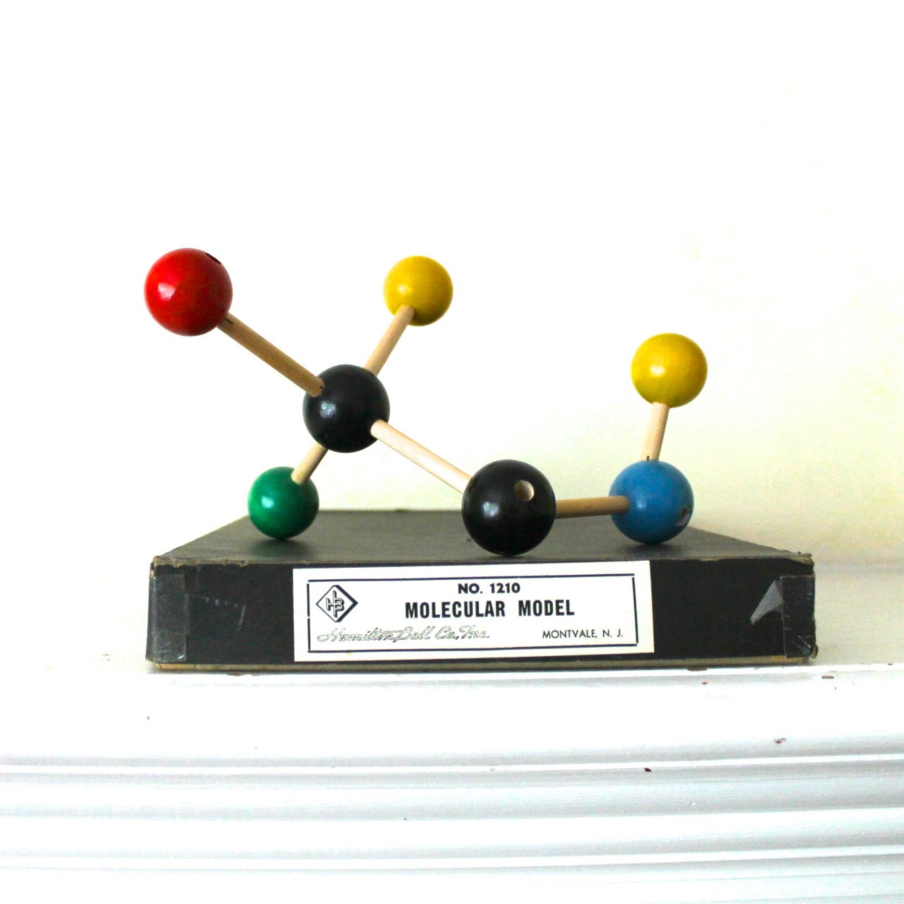 molecular model boxed set no. 1210 hamilton bell co wooden