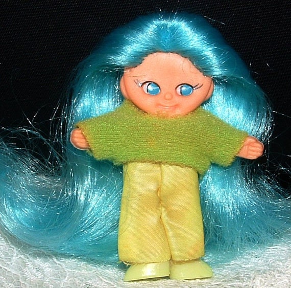 1969 Vintage FLATSY Doll Mini Size 2 3/4 inches Winter