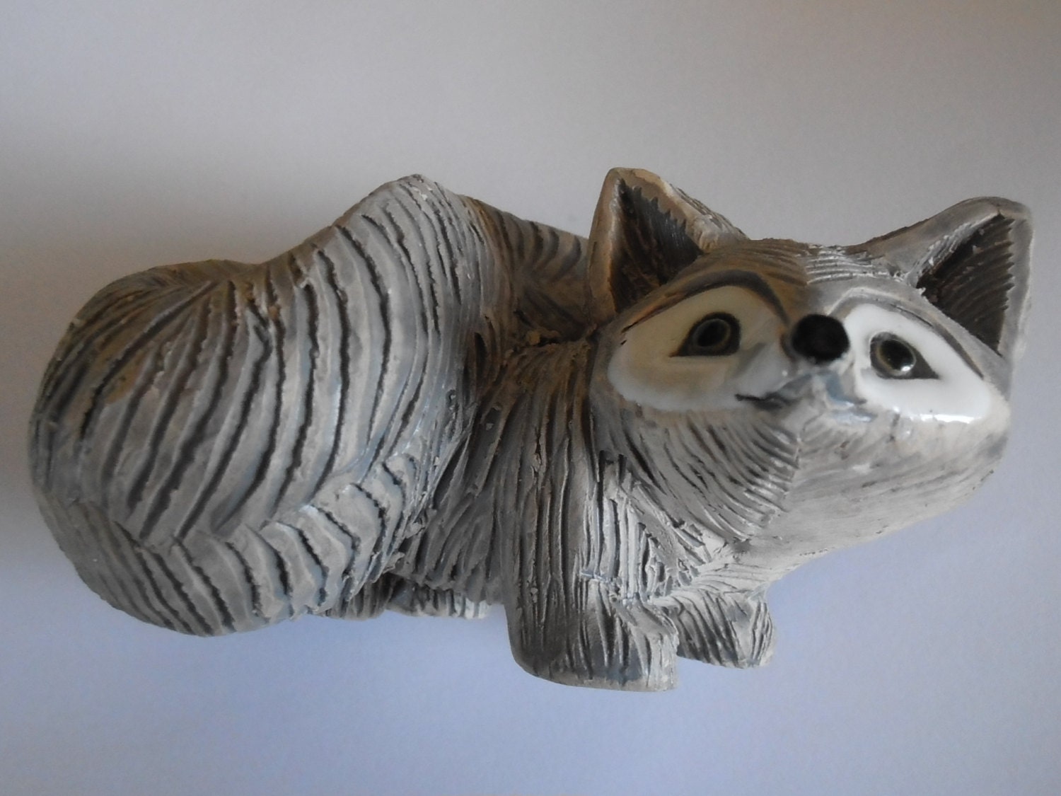 Artesania Rinconada Grey Fox figure