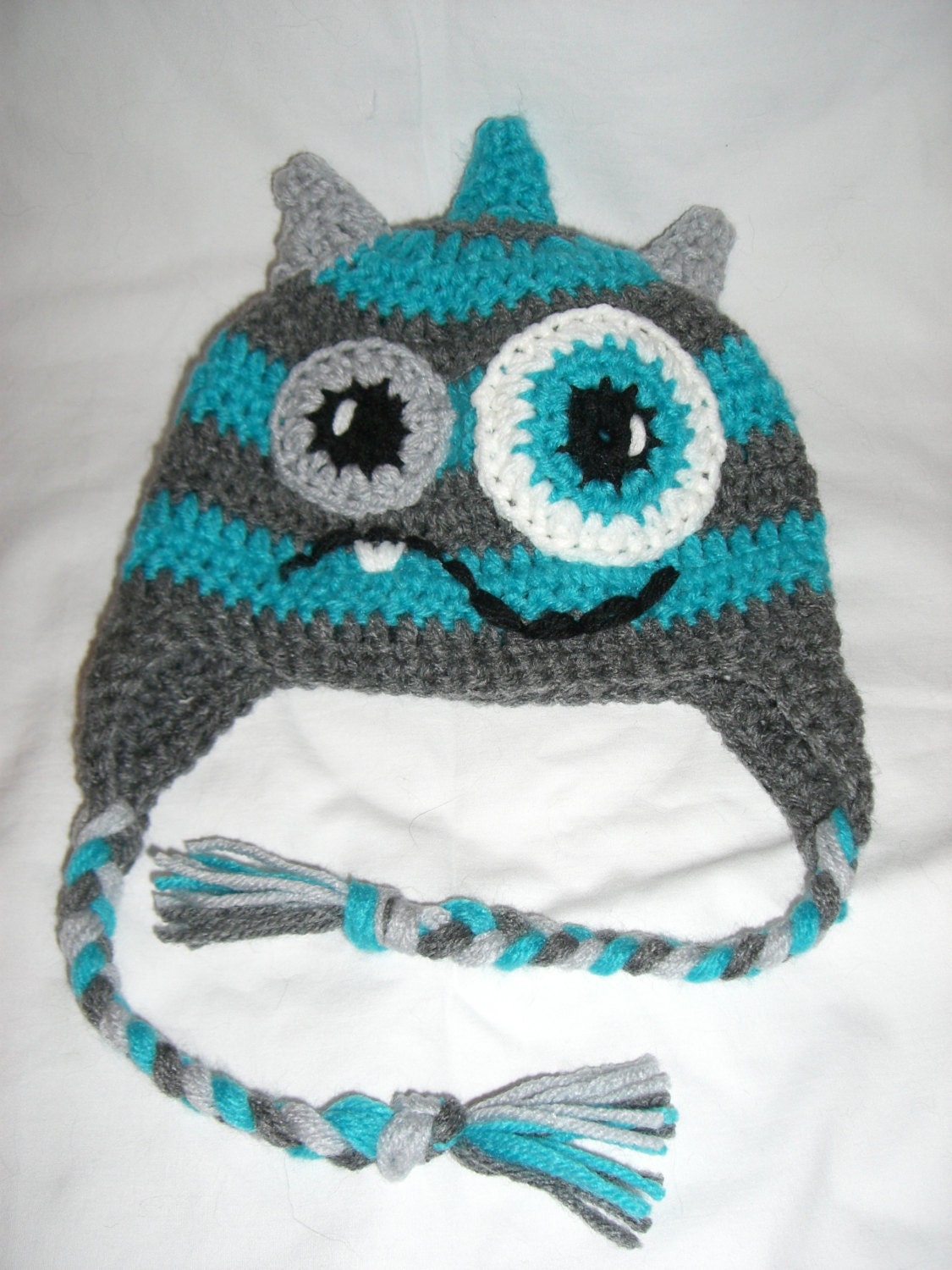 Monster beanie