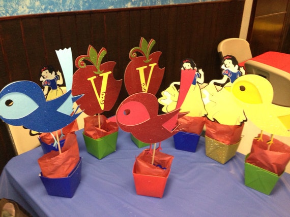 Snow White Bday Centerpieces