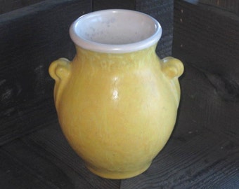 Weller Pottery Vase, Neiska Seneca Design, Mottled Yellow Matte Glaze ...