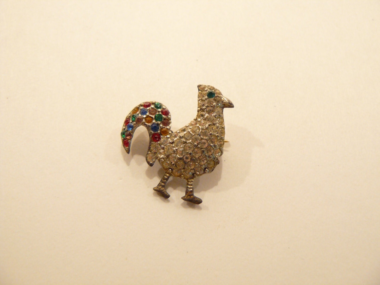 Vintage Art Deco Figural Heraldic Rooster Colorful Rhinestone